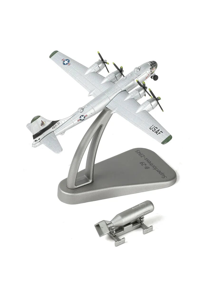 Бомбардировщик B-29 1/300 металлическая модель Enola Gay