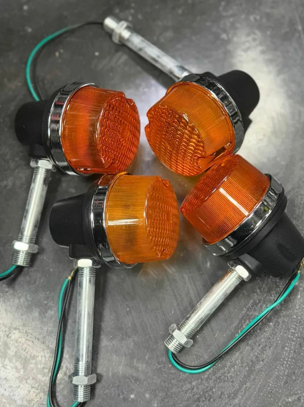 Боковой фонарь, указатель поворота на мотоцикл Ява, Чезет