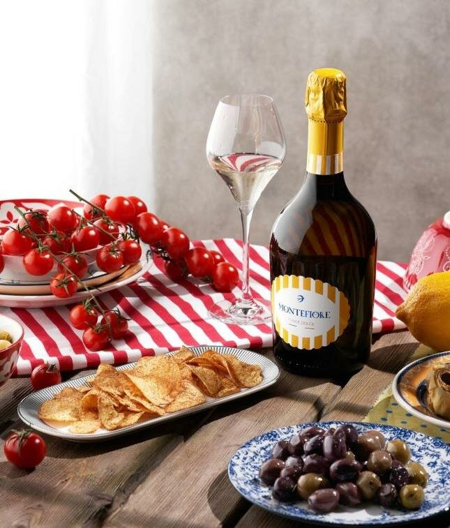Игристое вино Монтефьоре Кюве Дольче, белое, сладкое, 0.75л