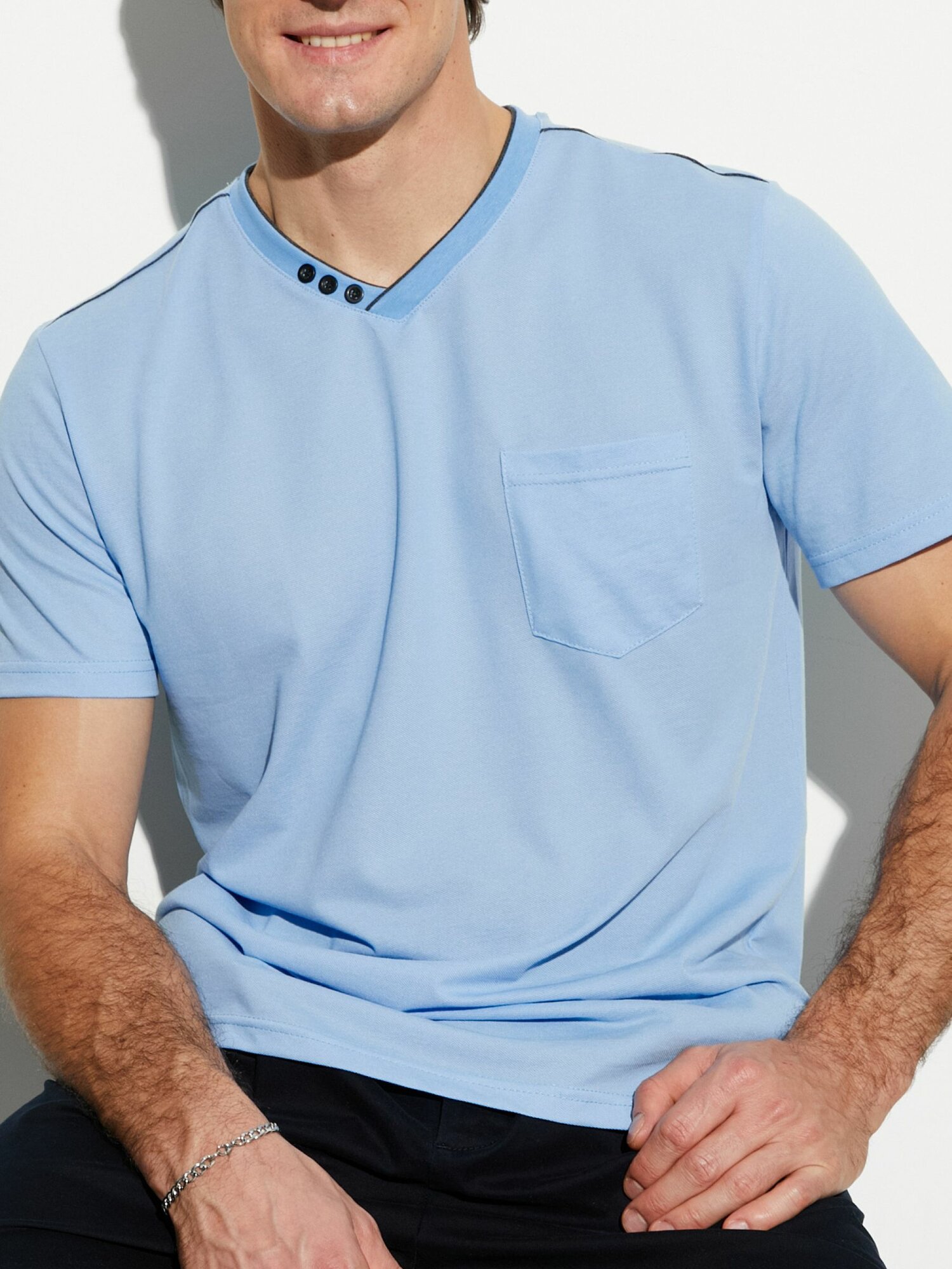 Футболка спортивная