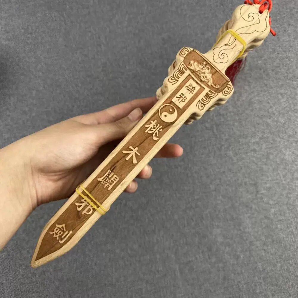Деревянный меч для детей