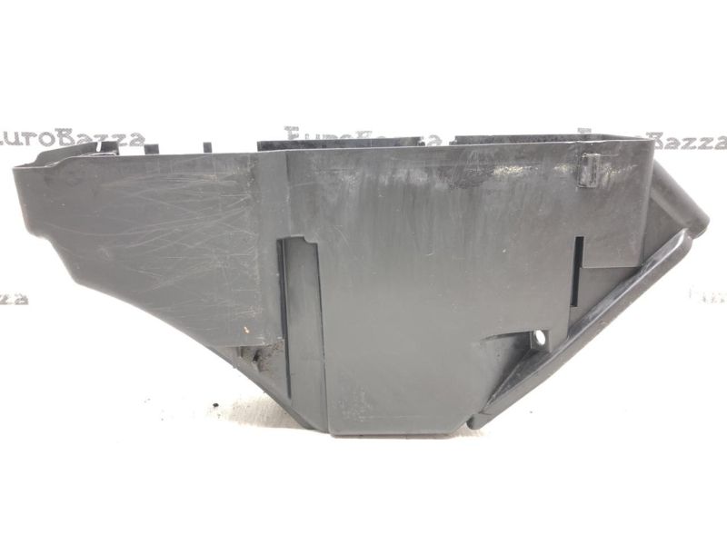 Корпус блока предохранителей Mercedes W210 A2105400250