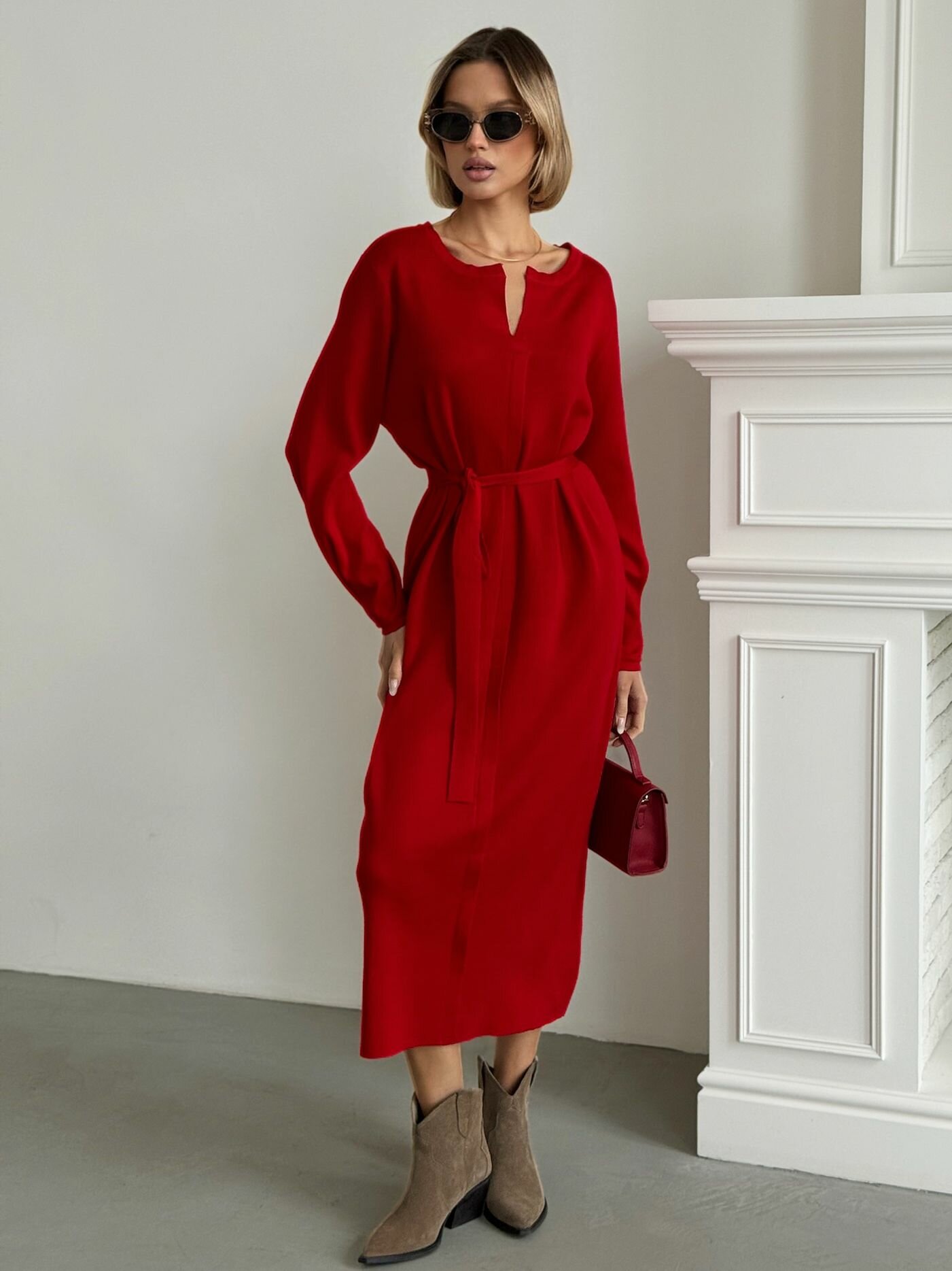 Платье Осень-зима 2025