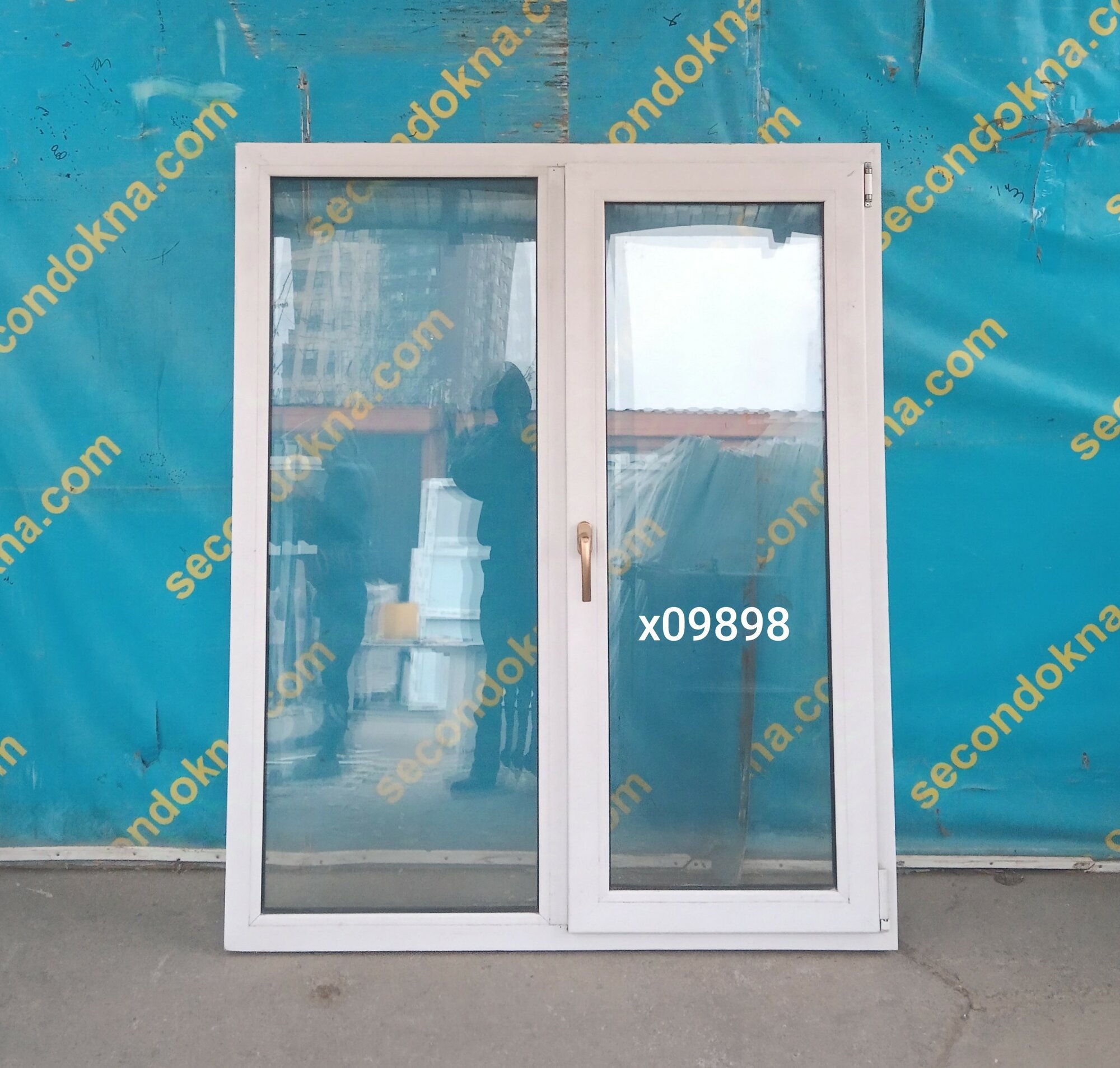 Пластиковое окно Б/У 1540(в)х1270(ш)