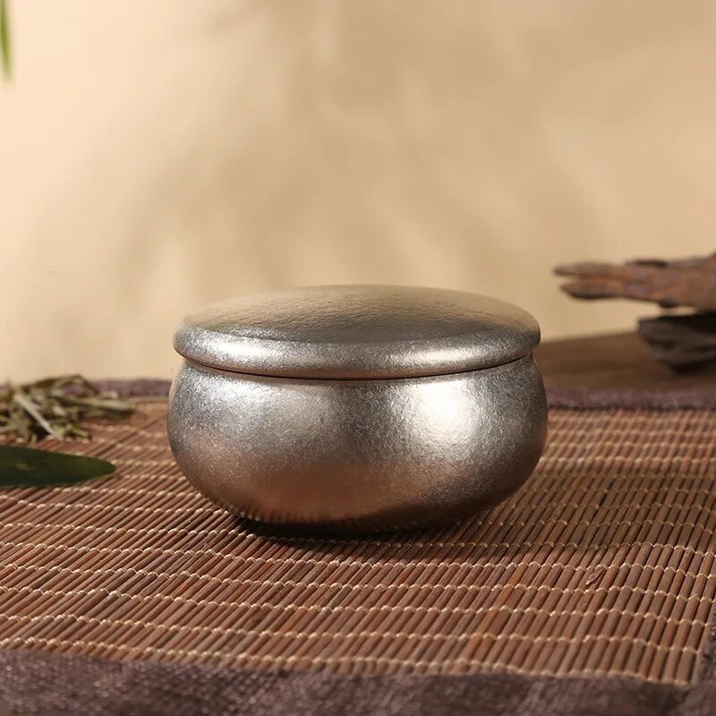 Мини канистра для чая из титана 55 мл Silver