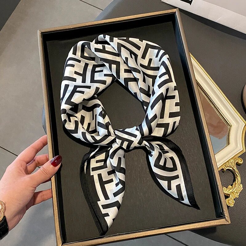 Шарф для женщин