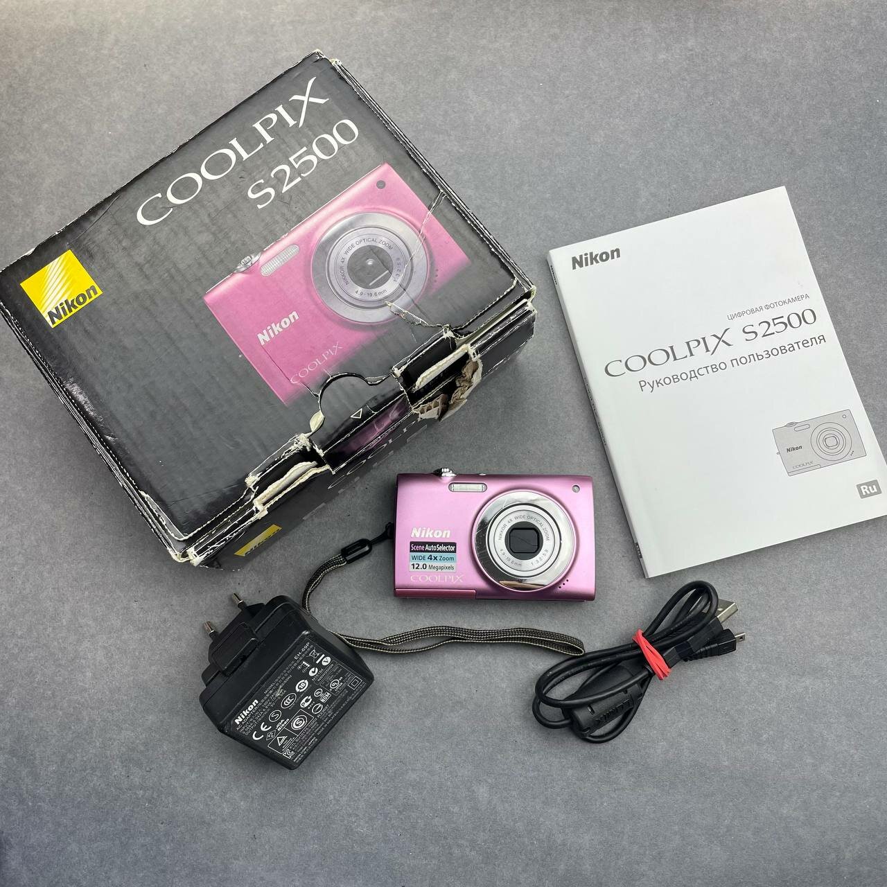 Цифровой компактный фотоаппарат Nikon Coolpix S2500, розовый, с коробкой