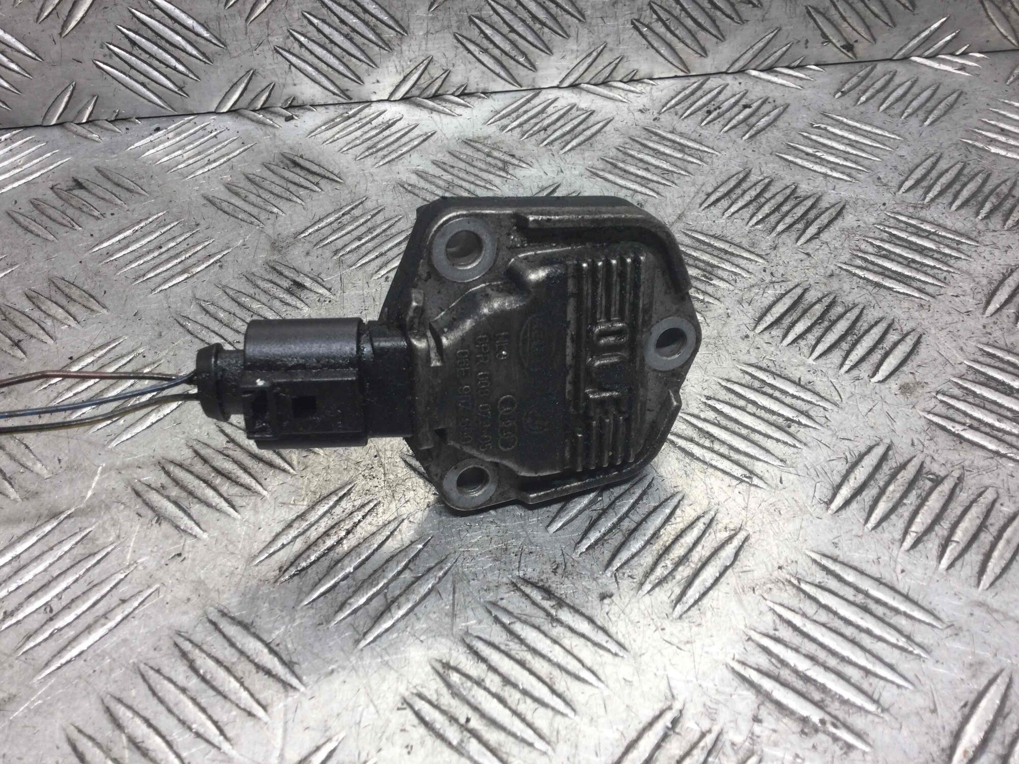 Б/У Датчик уровня масла Audi A6 C6/4F (2004-2008) 2006 г.