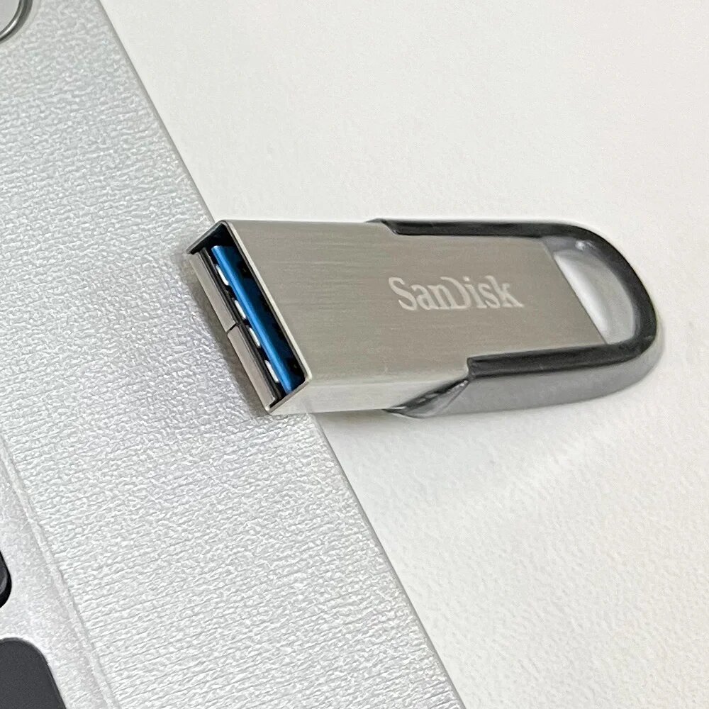 SanDisk Ultra Flair флешка 32GB