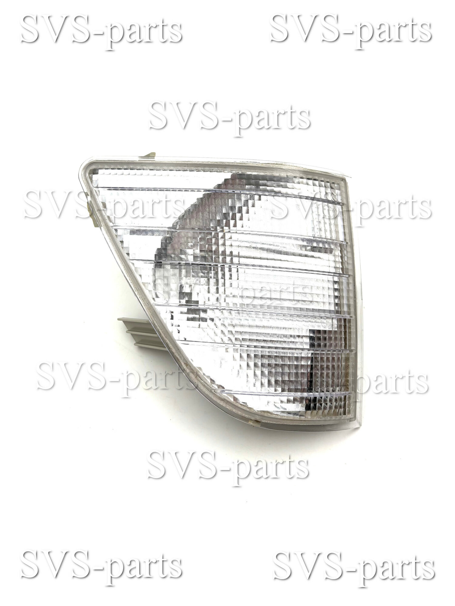 Поворотник правый Mercedes Sprinter W901 - W905 OEM: A9018200221