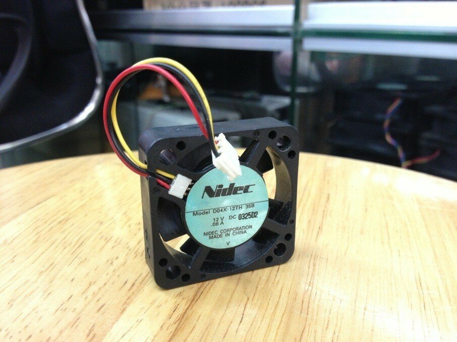 Оптовая торговля NIDEC D04X-12TH DC 12V 0.06A 4010 40x40x10mm 4cm 3 lines speed mute CPU Вентилятор
