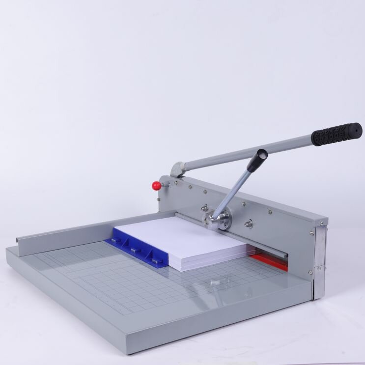 Бумагосверлильная машина