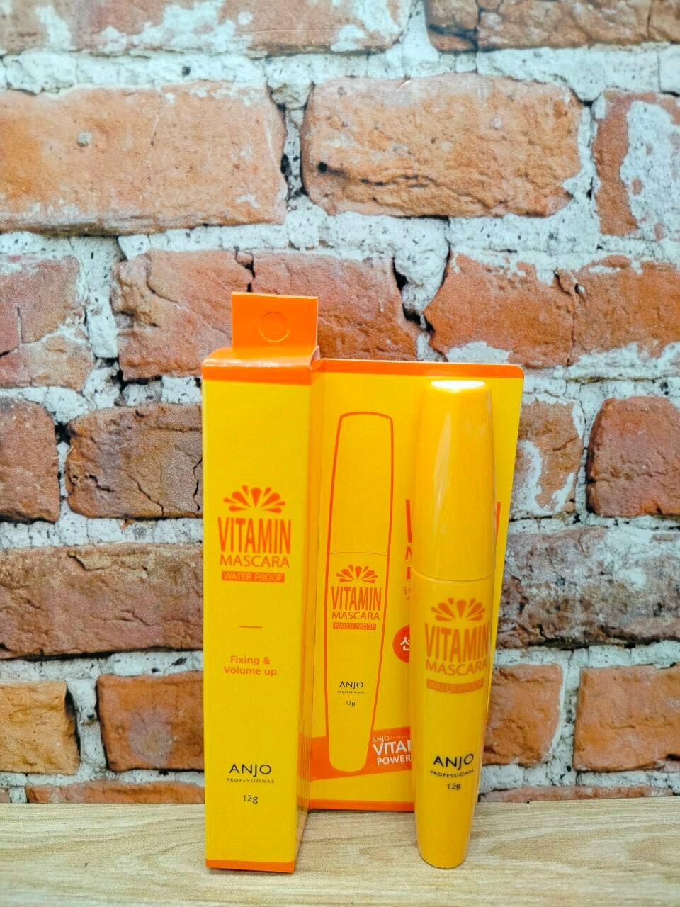 Anjo Professional Fixing & Volume Up Waterproof Mascara Тушь для ресниц водостойкая с Витаминами Черная 12 гр