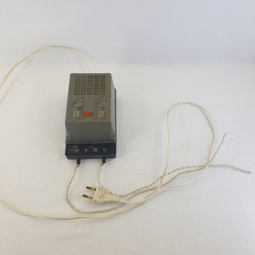 Громкоговоритель, работоспособность низвесттна. Винтаж, СССР.