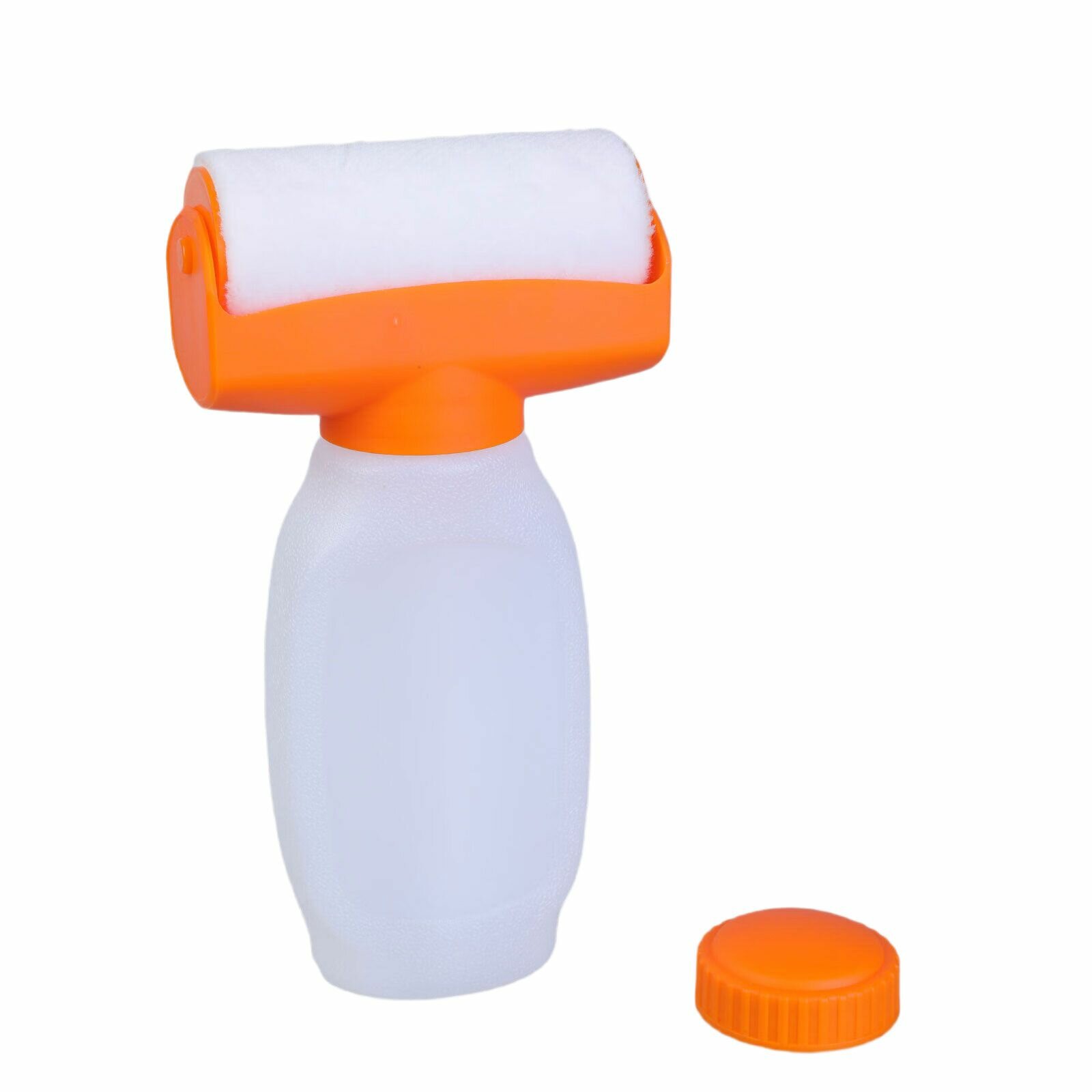 Перезаправляемый валик для краски с пустой бутылкой домашнего ремонта