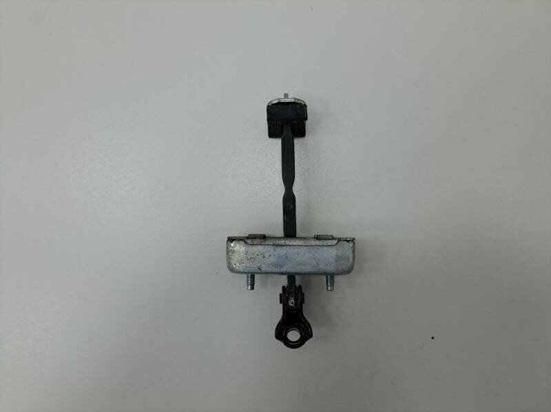 Ограничитель двери Toyota Land Cruiser Prado J120 2002-2009