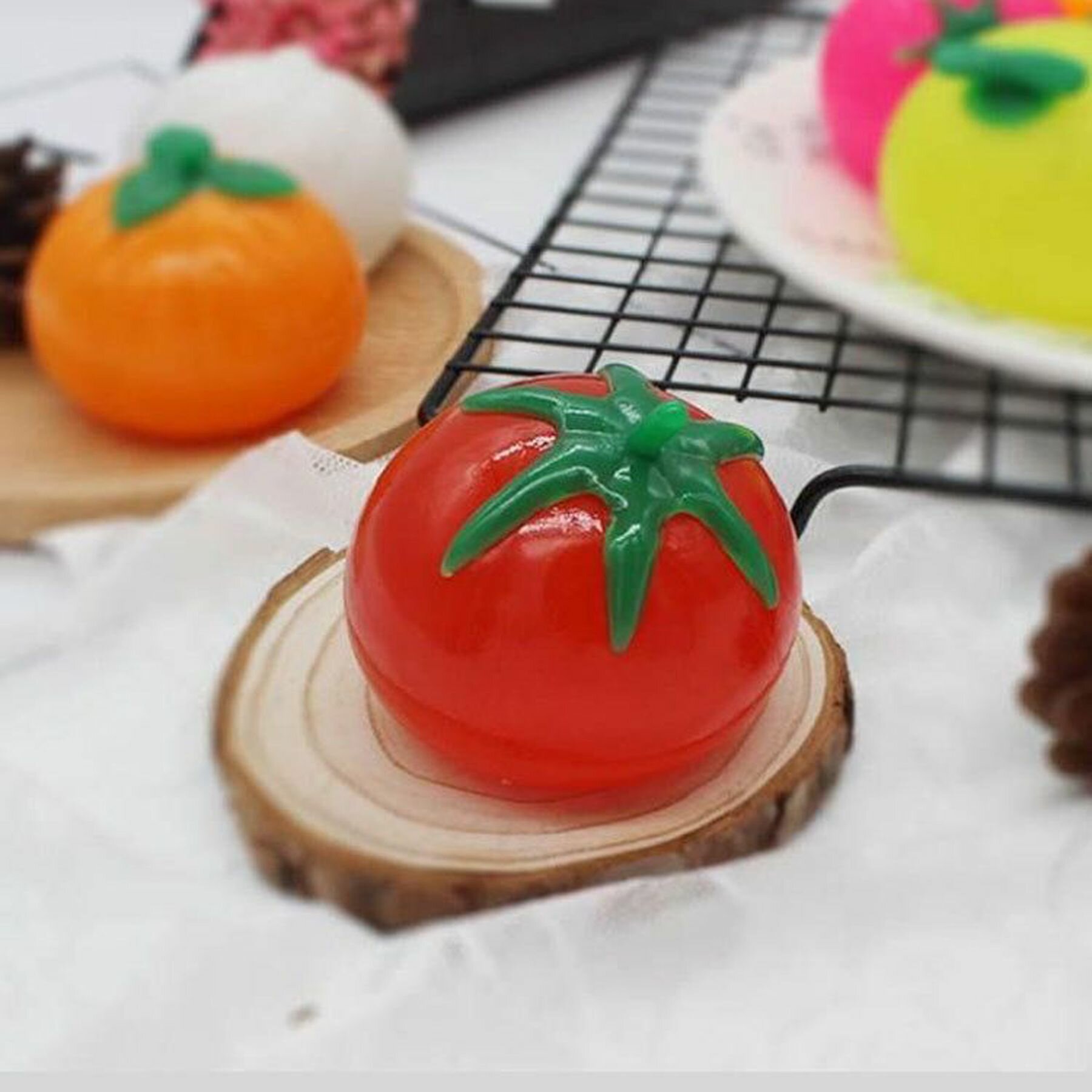 Водная игрушка помидор, антистресс томат, лизун Chop-chair-1