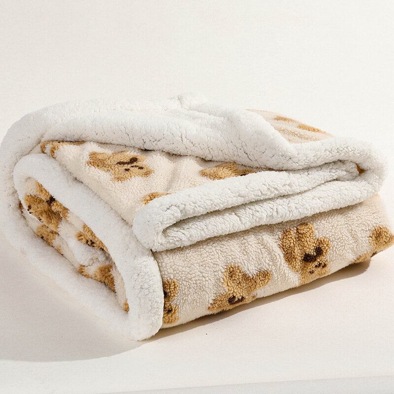 Утолщенное мультяшное детское одеяло, флисовое одеяло с медвежьим ягненком，70*100cm（0.48KG）