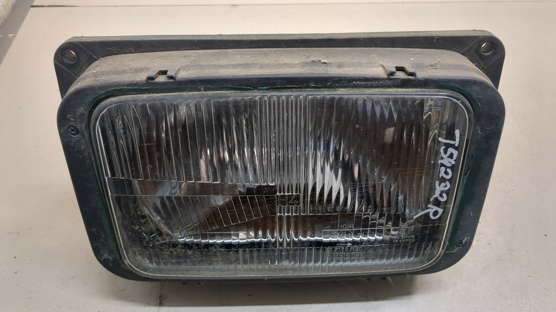 Фара (передняя) правая Man L2000 Б/У