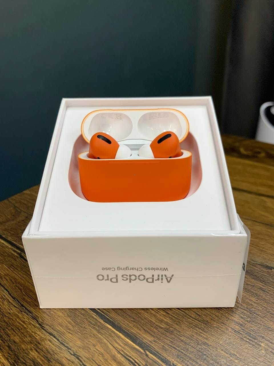 Наушники AirPods Pro 2 Color Type-C (2023) Рыжий матовый (Ral_2004)