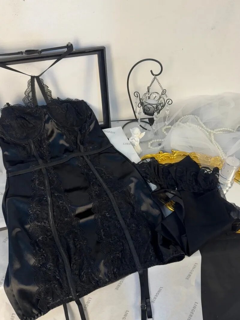 Комплект нижнего белья