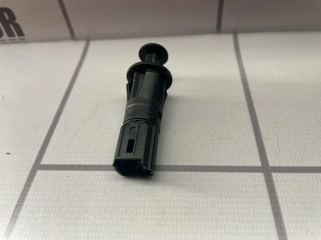 Выключатель концевой Renault Logan 2005-2014