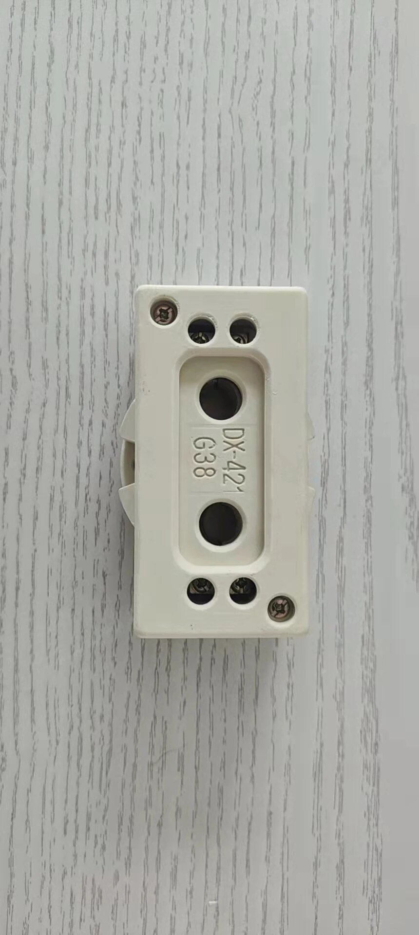 Керамические патроны для ламп Gy16, G9.5, G22, Gx9.5, Gy9.5, G38 g38