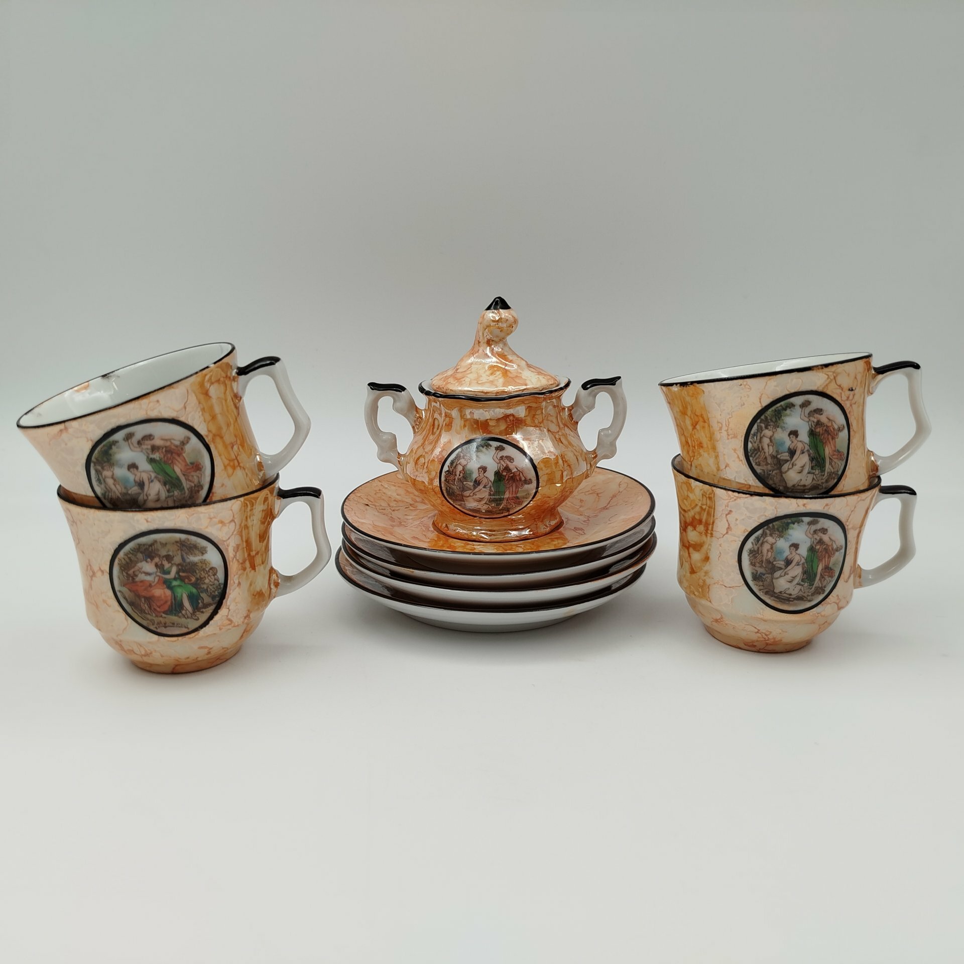 Набор кофейный "Мадонна" с декором в виде разводов (4 кофейные пары и сахарница)