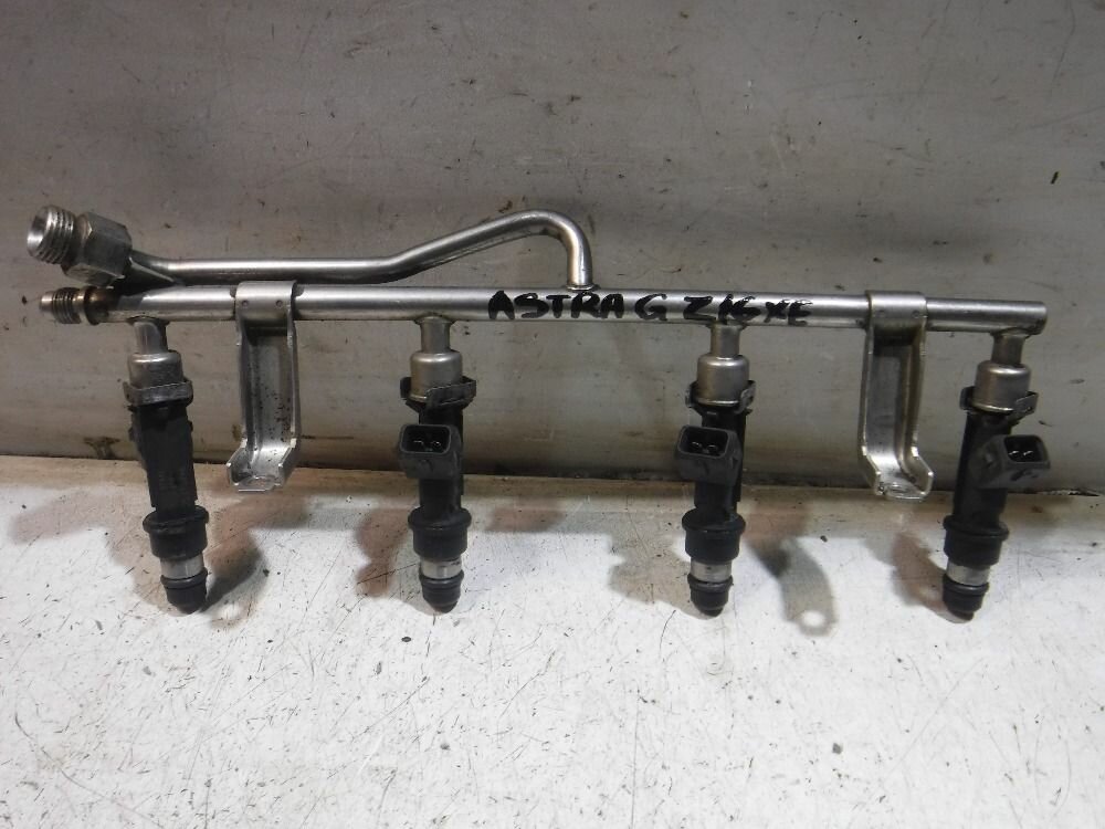 Форсунка топливная Opel Vectra B