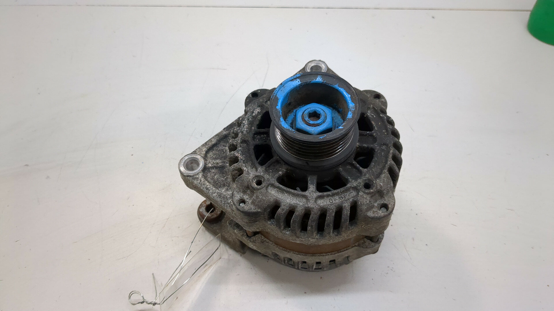 Генератор Opel Astra J Б/У