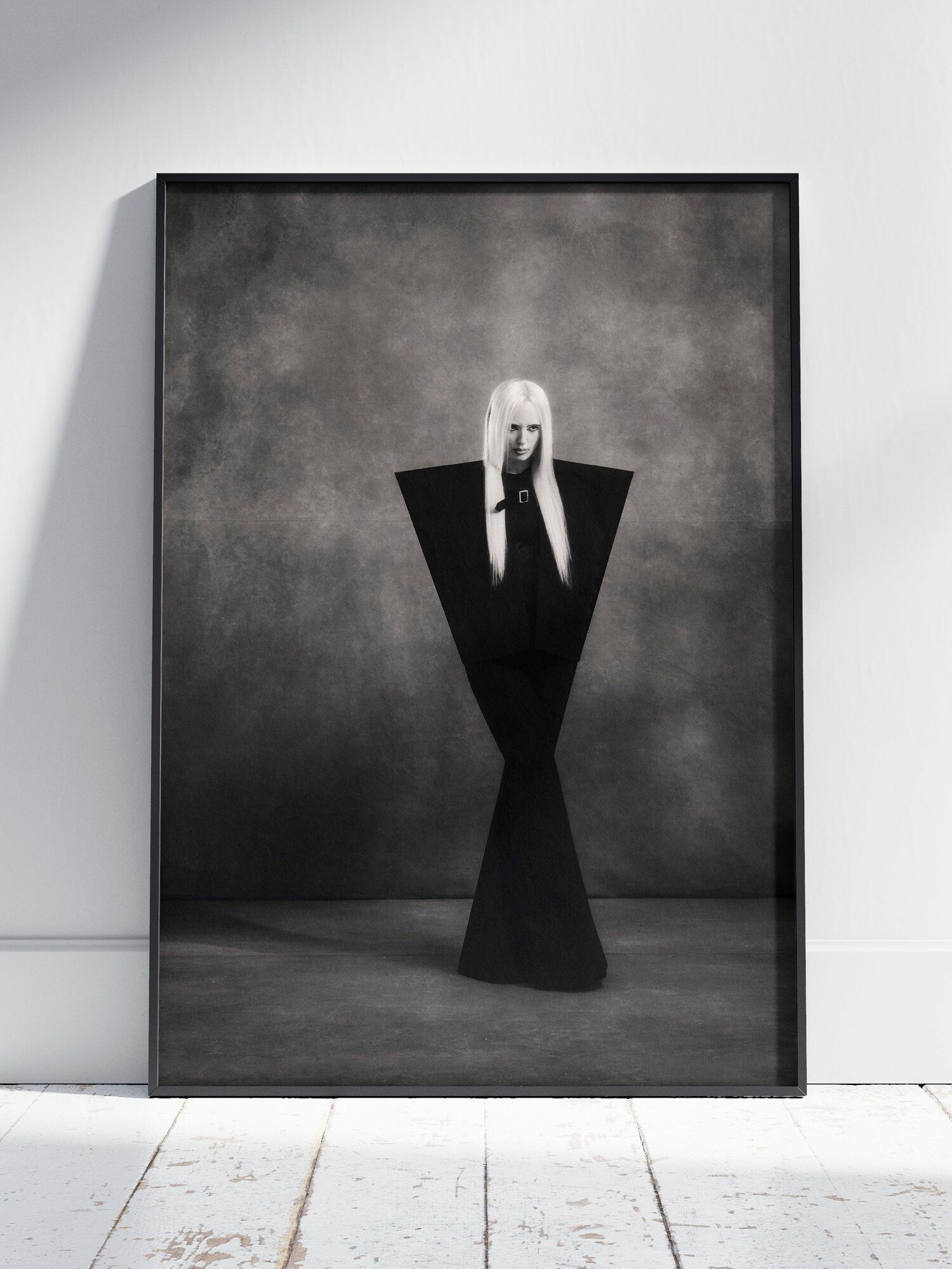 Плакат на стену для интерьера Стиль Брутализм (Brutalist Fashion 4) - Постер по моде и эстетике формата A4 (21x30 см)
