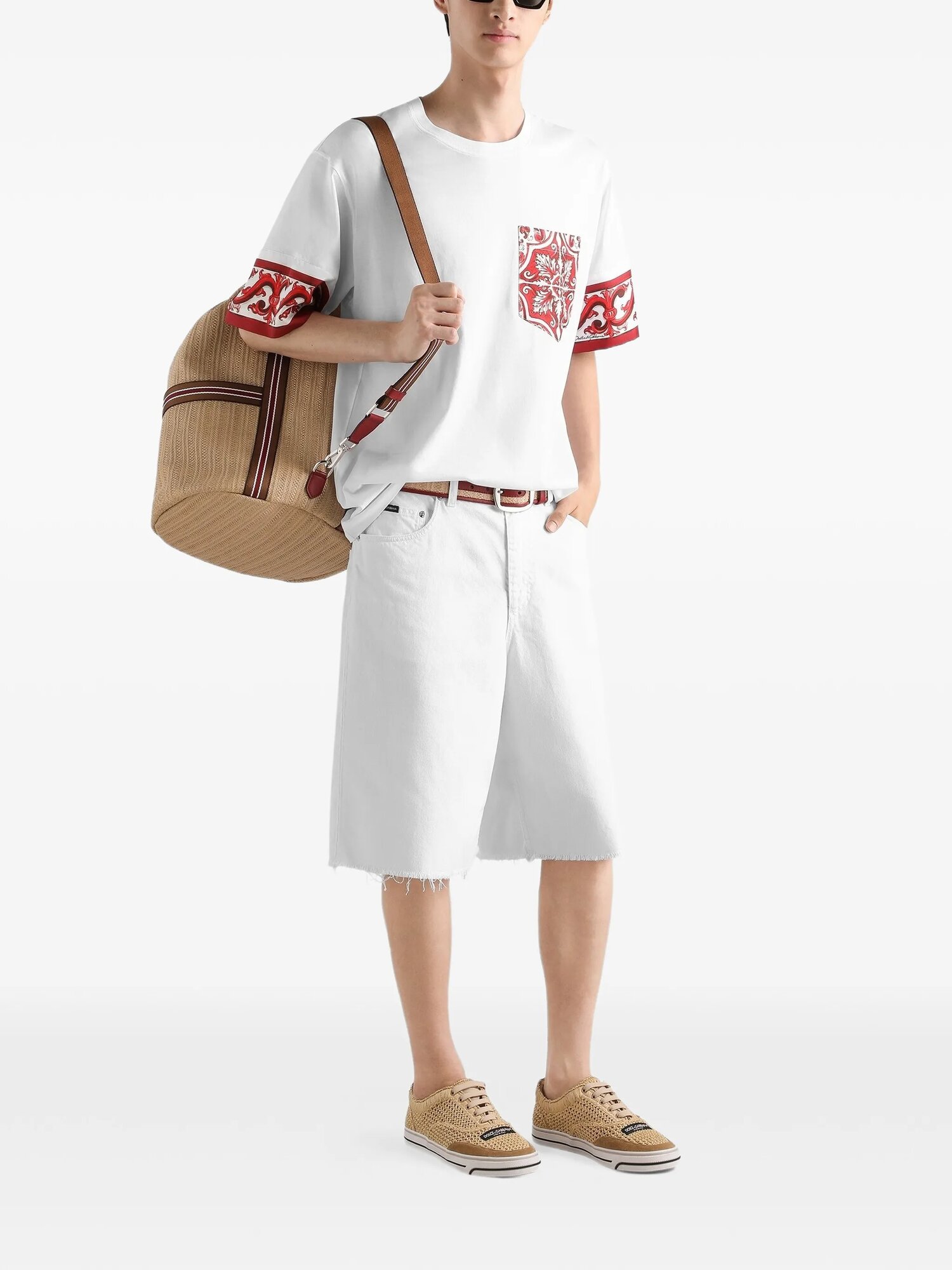 Шорты DOLCE & GABBANA Denim bermuda shorts, размер 46, бежевый/белый — фото 1