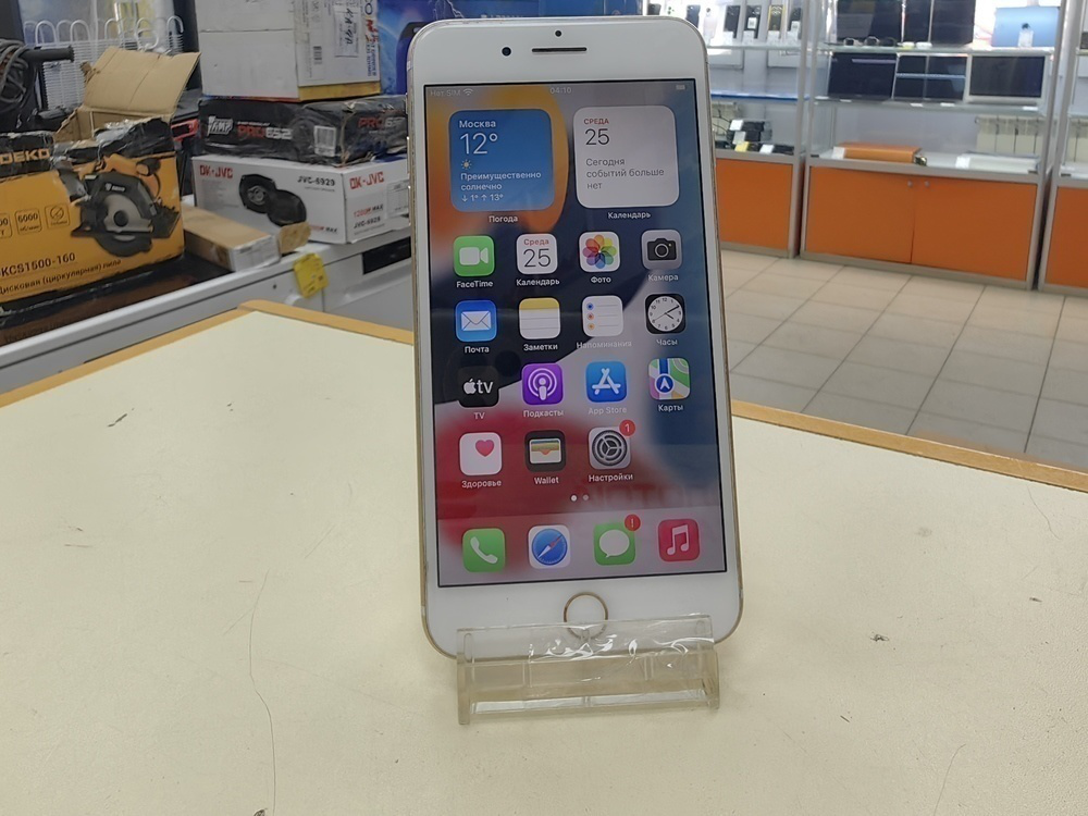 Смартфон Apple iPhone 7 Plus 32Gb — фото 1