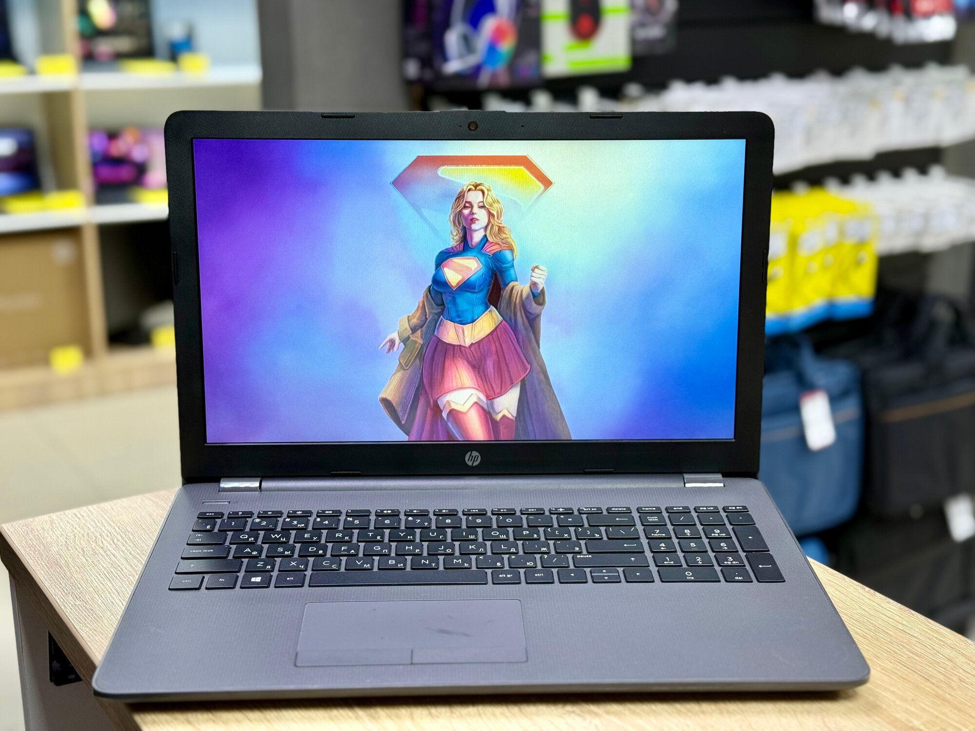 Ноутбук HP 250 G6 1XN76EA/i5-7200U/8/240