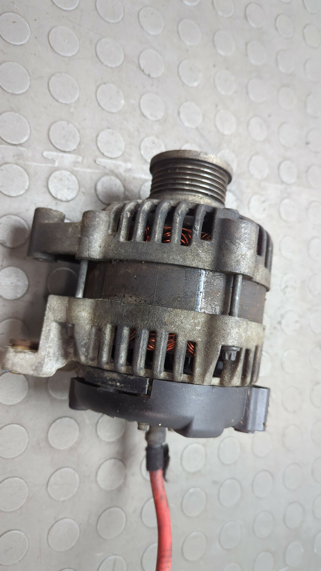 Генератор Opel Astra J Б/У