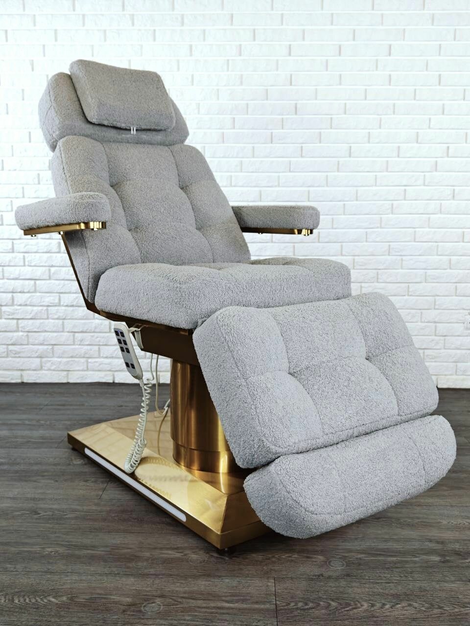 Косметологическое кресло Teddy, 3 мотора