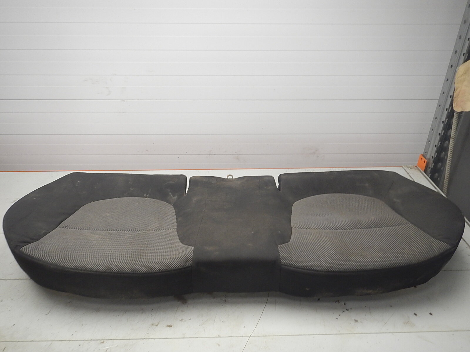 Б/У Сиденье заднее (диван), Hyundai (Хендэ)-SOLARIS (10-) HYUNDAI SOLARIS (10-) Грязное. 628879 Hyundai-KIA арт. 891004L...