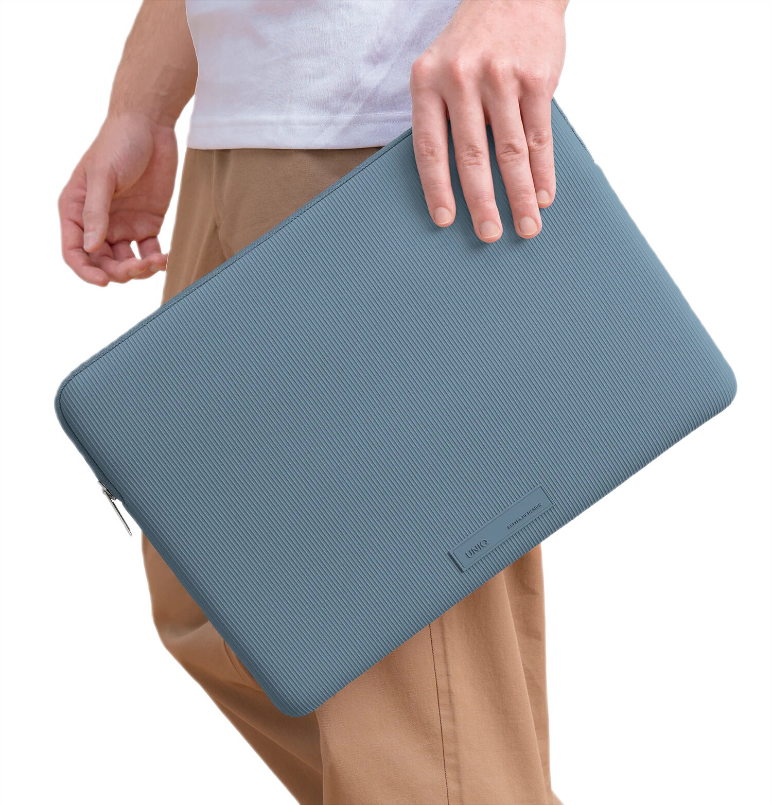 Защитный чехол Uniq Cyprus Ridge Edition Neoprene Laptop sleeve для MacBook 15/16 Sky Blue
