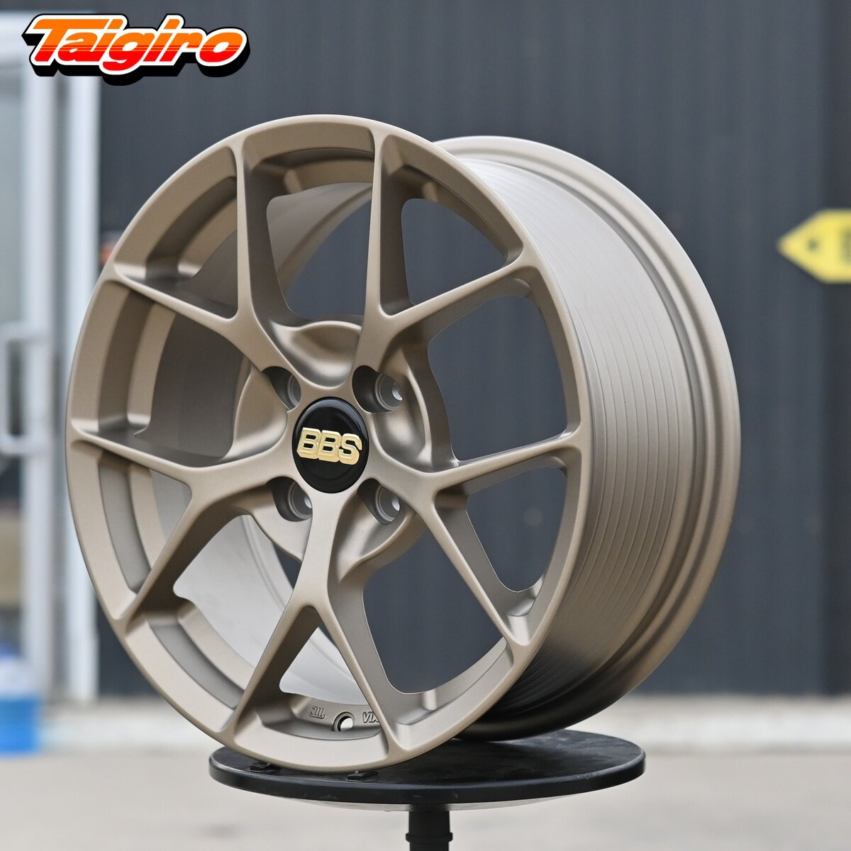 Комплект литых дисков R15 BBS CI-R Стиль 6.5J ET35 4*100 Бронза (R012)