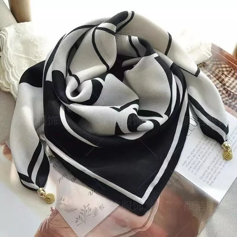 Шарф для женщин