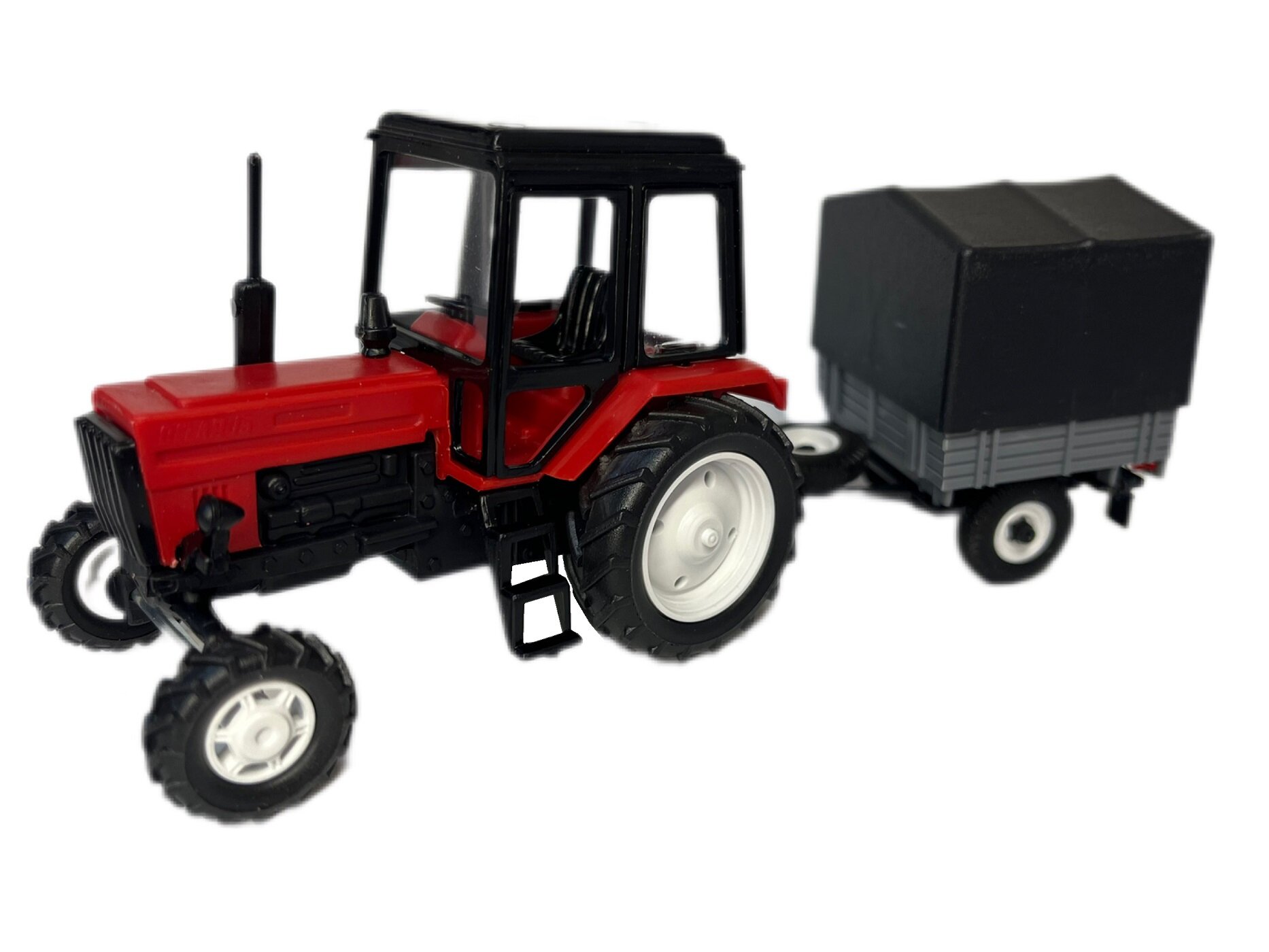 Трактор МТЗ-82 пластмасса красный черная кабина прицеп тент 1:43