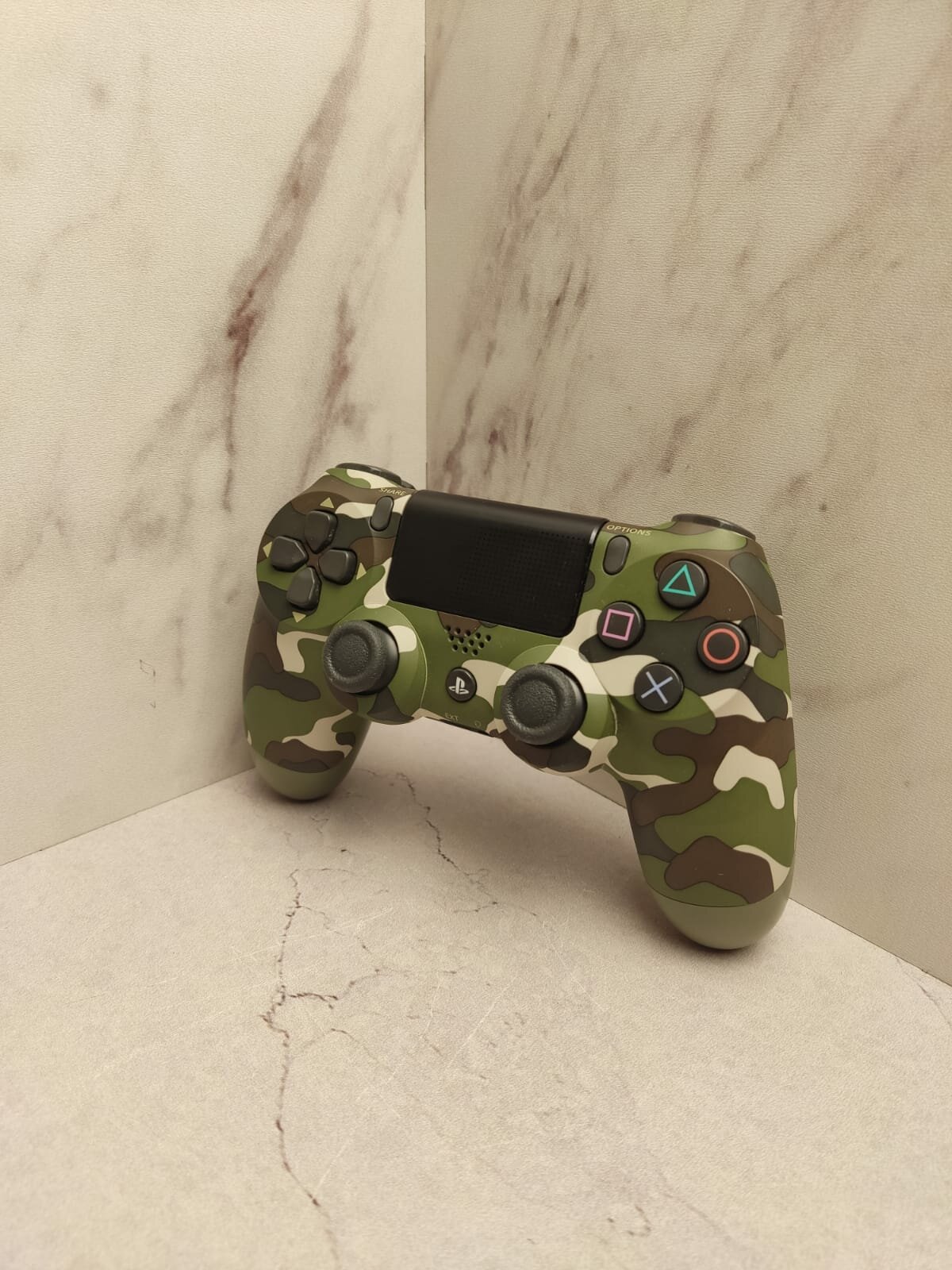 Dualshock 4 Green Camouflage