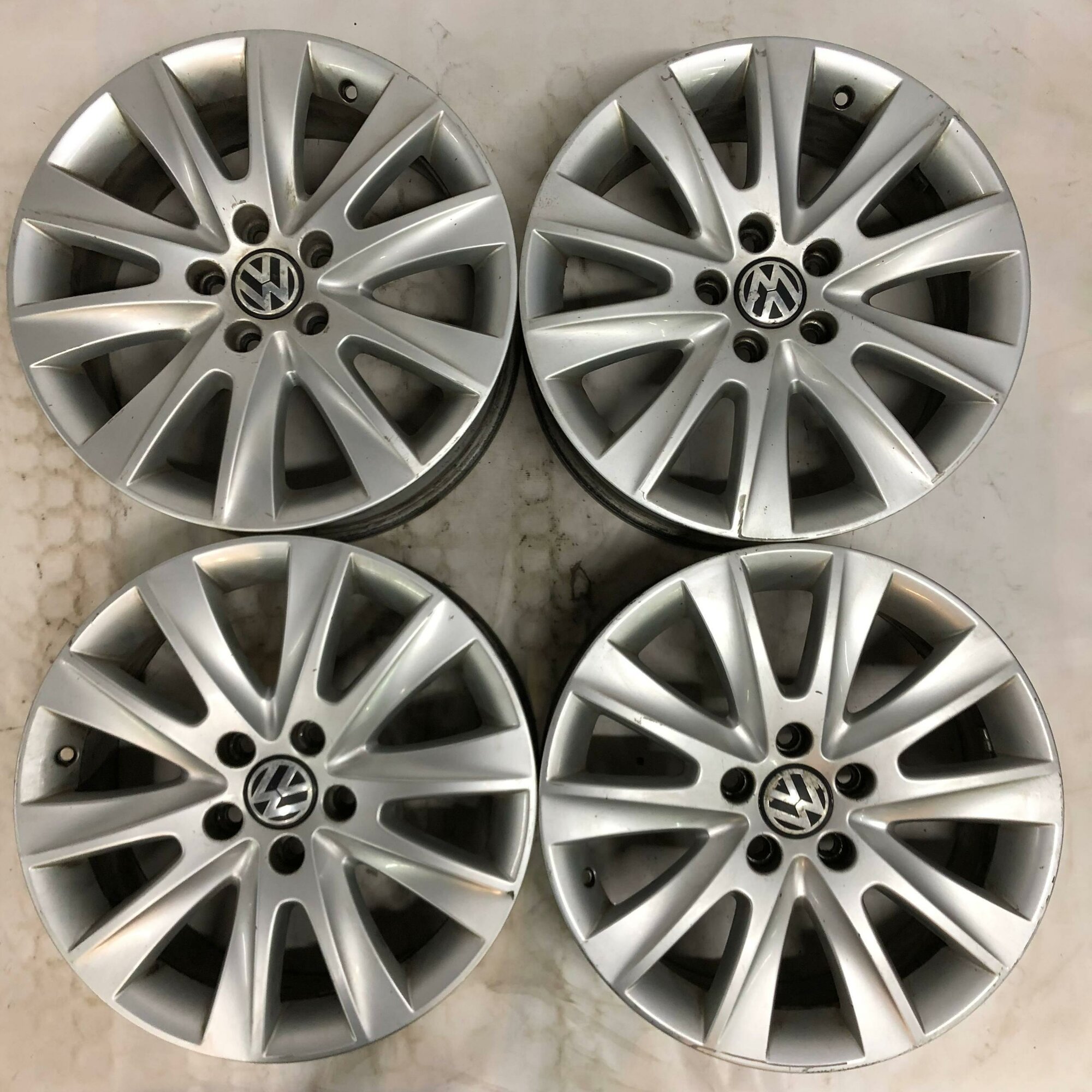 Колесные диски Volkswagen 17x7 PCD 5x112 D57.1 ET43 (оригинал)