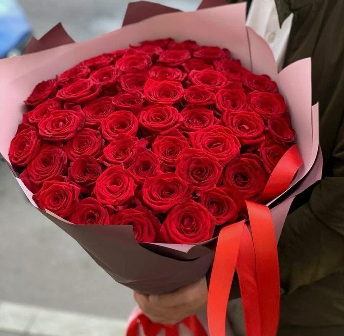 Букет из красных роз 51 шт, красивый букет цветов, шикарный, премиум цветы, премиум букет