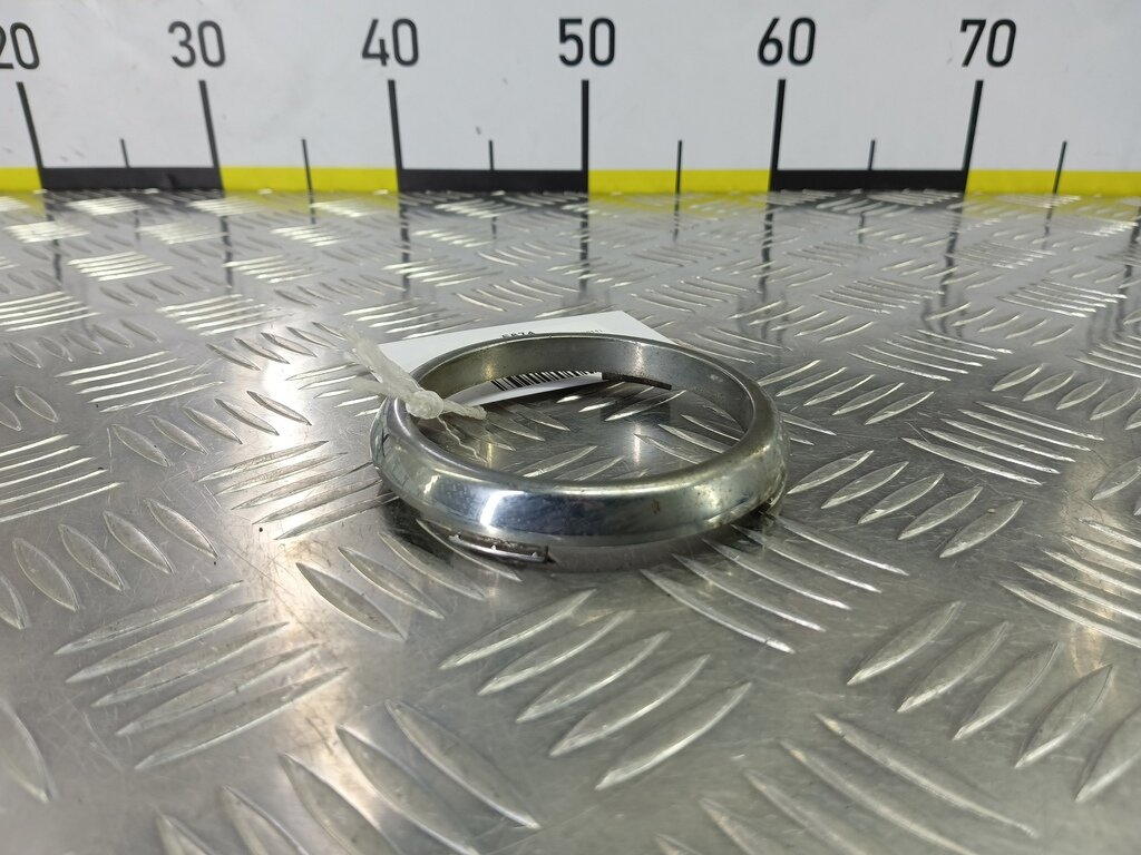 Накладка бампера переднего Б/У для FORD Focus II рестайлинг (2007—2011) 1528748