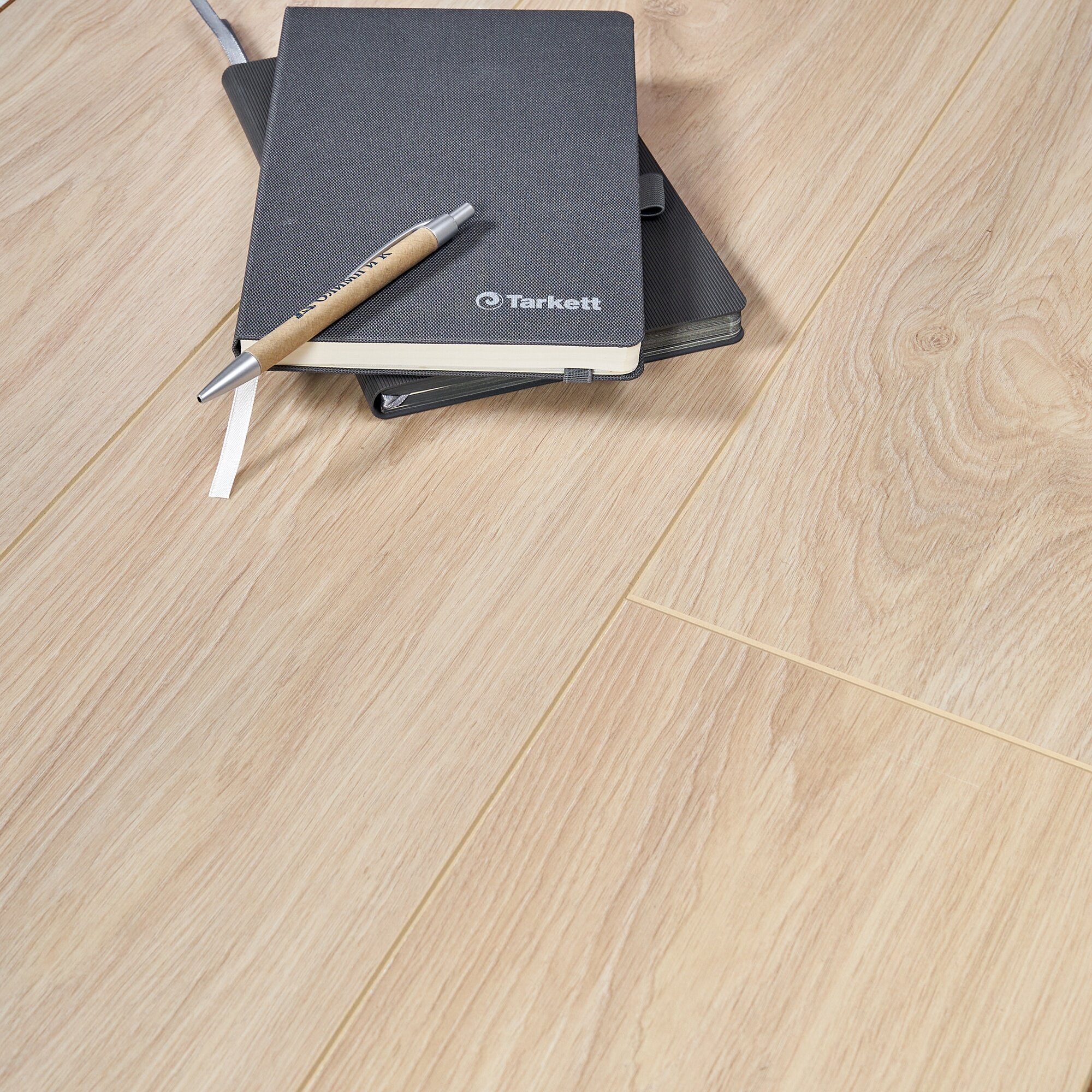 Ламинат Tarkett Ballet 33 класс 8 мм Корсар (в уп. 8 шт./2.005 м2)