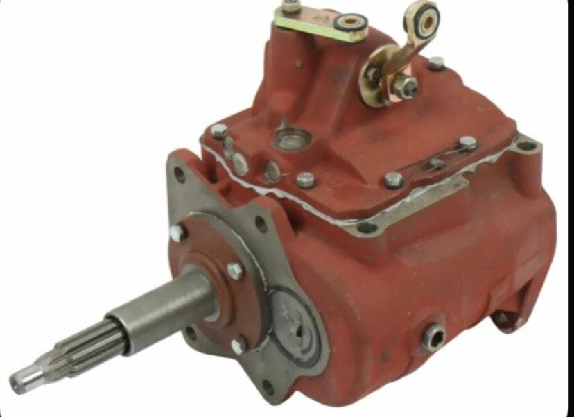 КПП УАЗ-452 Буханка, Фермер в сборе 4-синхронная нового образца под лепестковую корзину тонкий вал 29 мм ( новая )