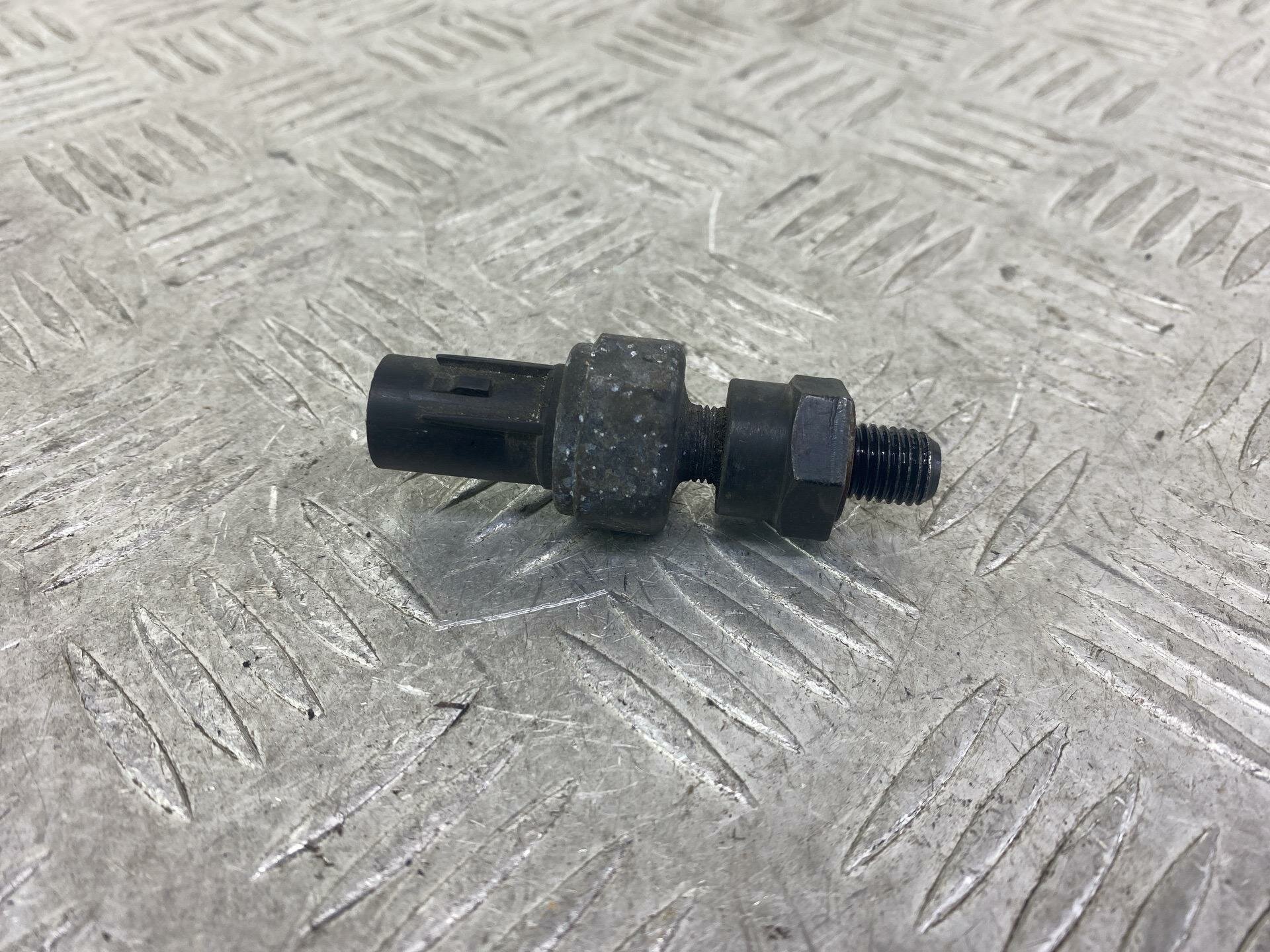 Датчик давления масла Hyundai H1 Grand Starex 2008