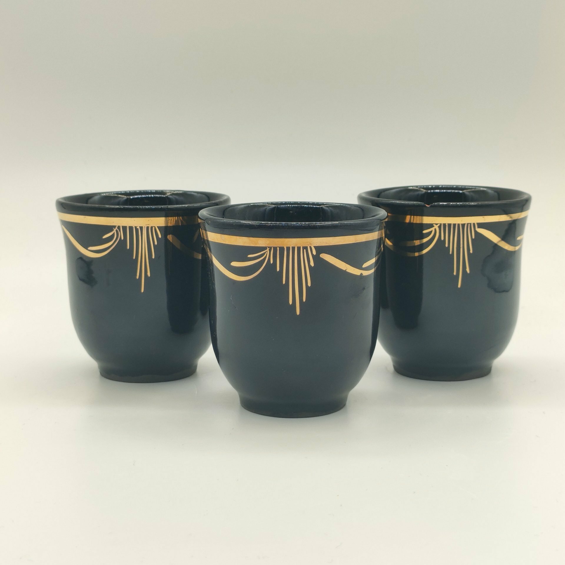 Кофейный набор из 3-х стаканов, керамика, глазурь, золочение, СССР, 1970-1990 гг.