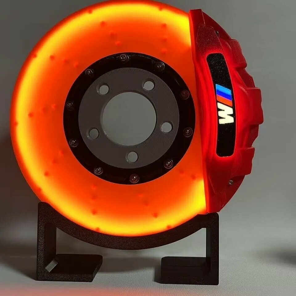 Креативная настольная атмосферная лампа LED в форме модели тормозного диска BMW M Series с функцией зарядки